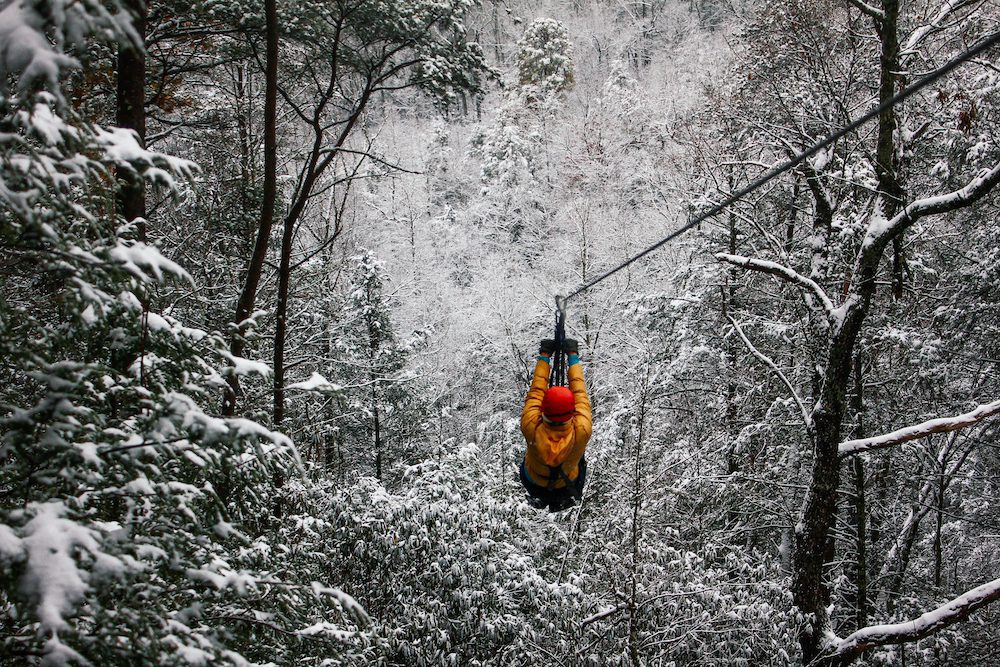 4 Reasons to Try Our Smoky Mountain Ziplines in the Winter